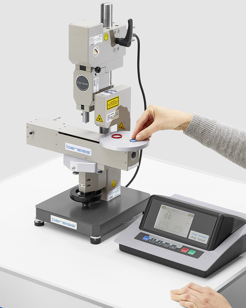 Barofix 4, EN - Bareiss Prüfgerätebau GmbH